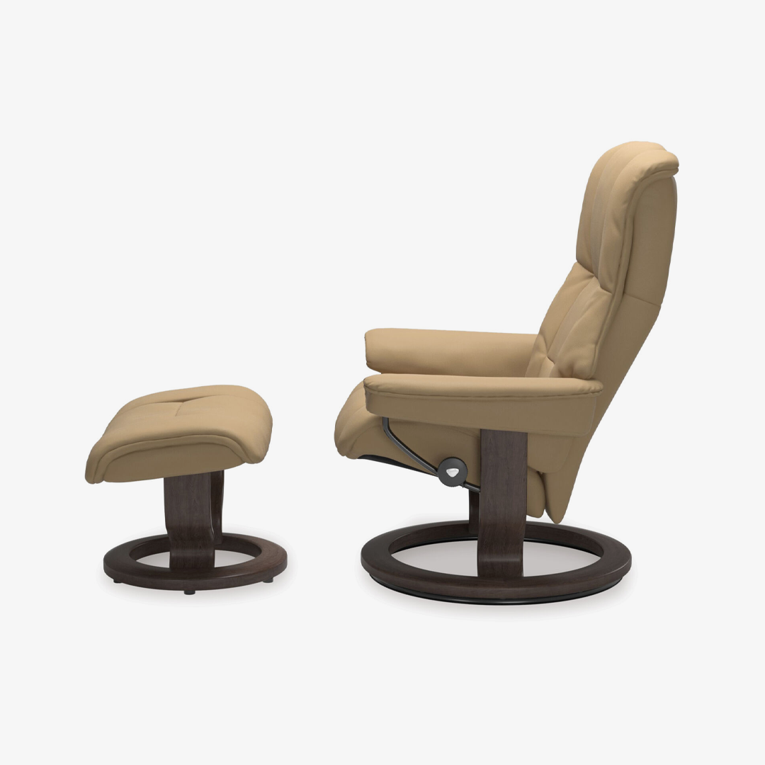 Stressless® Mayfair Leather Recliner - 3 Sizes Available - Classic Base ...