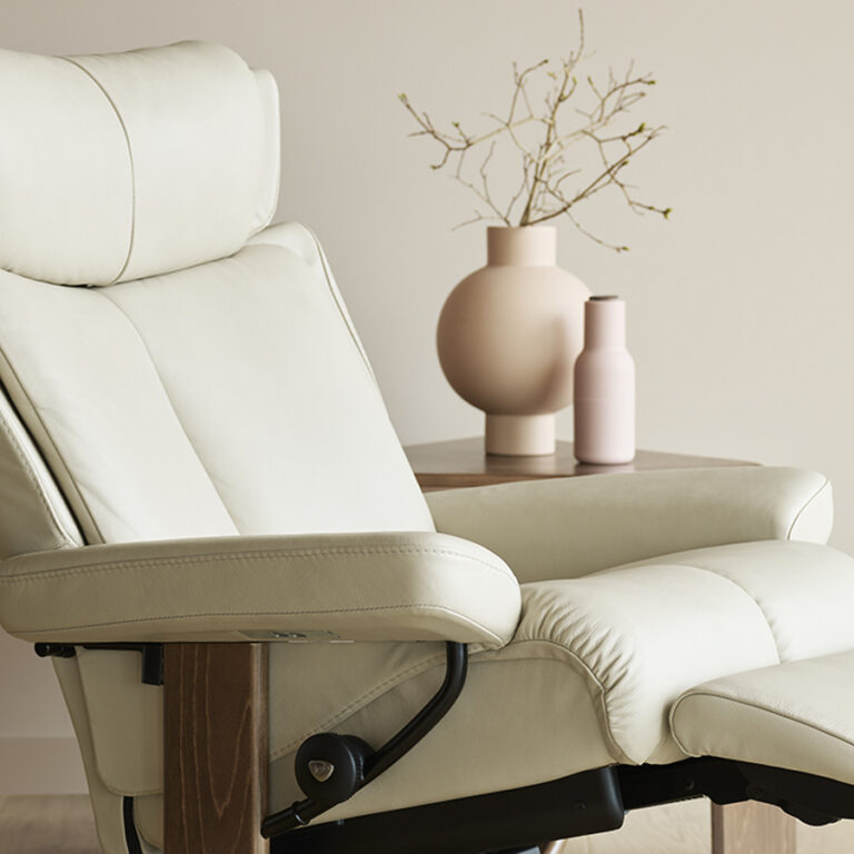 Stressless® Magic Chair - Lewis & Co.