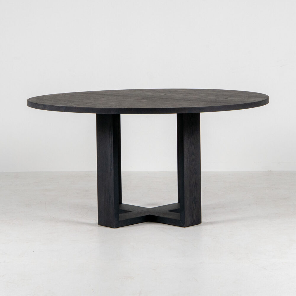 ECLIPSE DINING TABLE - Lewis & Co.